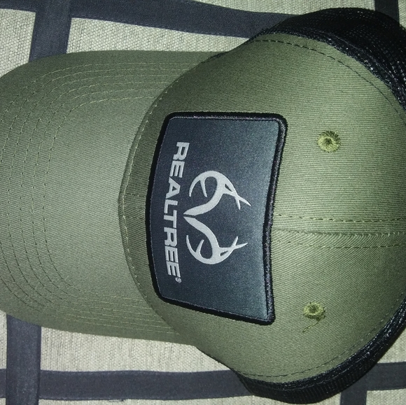 Realtree | Accessories | Realtree Hat | Poshmark